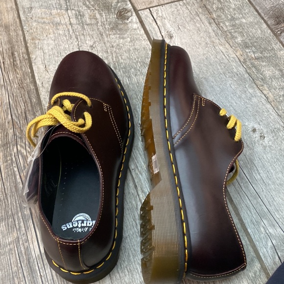 Dr. Martens | Shoes | Dr Martens 461 Pascal 11 | Poshmark